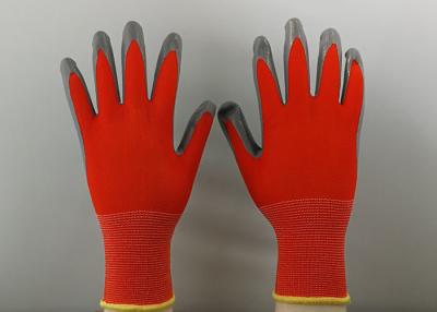Cina Una luce eccellente di 13 del calibro guanti rivestiti del nitrile con il nitrile finito liscio in vendita