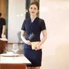 Quality Elegant Dining Manager Suit with Tailored Fit for Professionals for sale