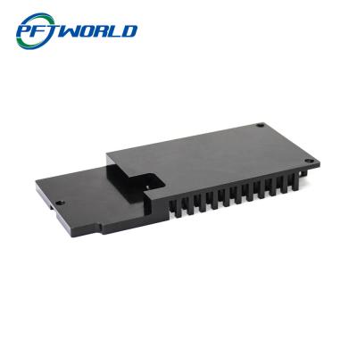 Cina Verniciatura Accesori per radiatori in alluminio nero Parti di lavorazione CNC in vendita