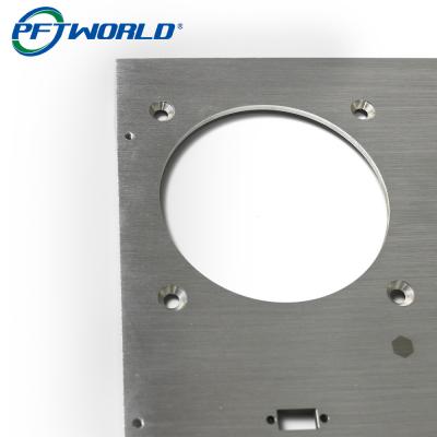 Cina Lavorazione CNC Parti in alluminio in acciaio inossidabile Stampaggio metalli Servizi di colata laser Fabbricazione di lamiere in vendita