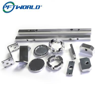 China Kundenspezifische Aluminium-Frästeile mit klar eloxierten Bearbeitungsservices für Mikrobearbeitung zu verkaufen