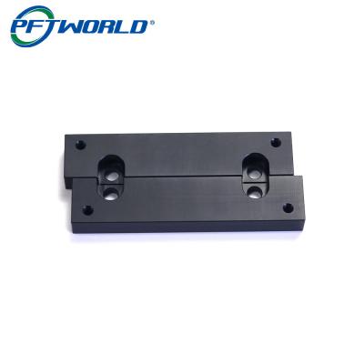 Chine Pièces en aluminium composées de fraisage de rotation de commande numérique par ordinateur avec la concentricité élevée de produit à vendre