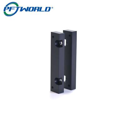 Chine Pièces en aluminium composées de fraisage de rotation de commande numérique par ordinateur avec la concentricité élevée de produit à vendre