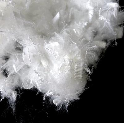 China Polyester Short Cut Fiber White Color For Clothing / Bedding / Furniture Filling for sale