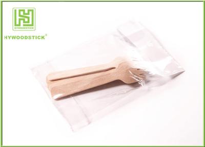 China Restaurant Eco Friendly Cutlery Disposable Wooden Spoons 16cm With Logo for sale