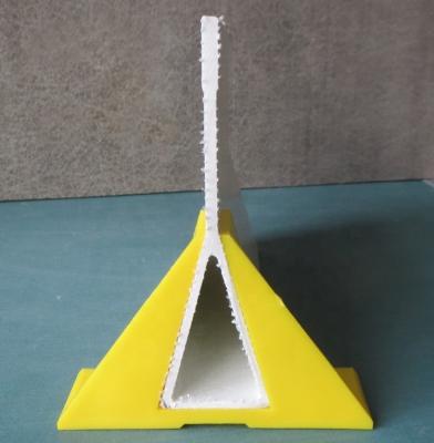 Cina 135mm FRP Support Beam per la costruzione di pavimenti per allevamenti di pecore secondo le vostre esigenze in vendita