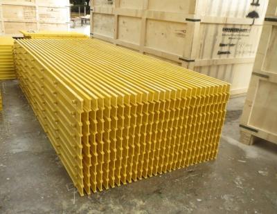 Cina Scopri i vantaggi del pavimento a griglia in FRP antiscivolo per i tuoi pavimenti in fibra di vetro in vendita