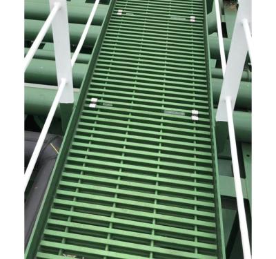 China Painel de cobertura de grelha de fibra de vidro pultrudada resistente à corrosão com superfície antiderrapante à venda