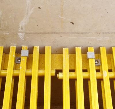 China 40% 80% de área abierta FRP Rejas de fibra de vidrio pultrudadas con una amplia gama de aplicaciones en venta