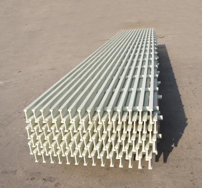 China 25 mm 38 mm 50 mm 58 mm I Bar Pultruded Fiberglass Grating voor industriële toepassingen Te koop