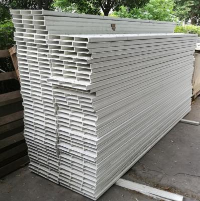 China Rejas de fibra de vidrio pultrudadas de área abierta personalizadas para suelos de cubierta de GRP FRP antideslizantes en venta