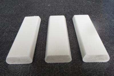 Cina Barra di fibra di vetro trapezoidale ad alta resistenza per applicazioni industriali e di costruzione in vendita