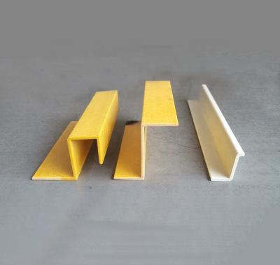 China Serviço de corte FRP Pultruded Z Girt Profile para suporte estrutural na construção à venda