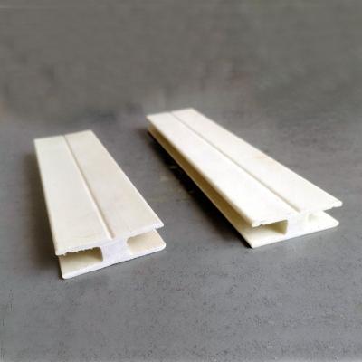 China Perfil de unión de fibra de vidrio para el ensamblaje de tablas mediante servicio de corte y técnica de pultrusión en venta
