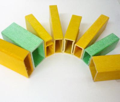 China Estructuras Fibra de vidrio de alta resistencia tubo plano FRP plástico compuesto polo rectangular longitud de 1m a 11,6m en venta