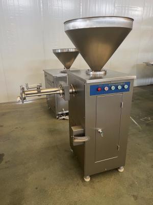 China 120cm * 800cm * 120cm Verpackungsgröße Würstchenfüllmaschine für die Großproduktion zu verkaufen