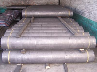 China tough mechanical strength Diameter 400mm graphite electrode for arc furnaces with 2200mm length for sale
