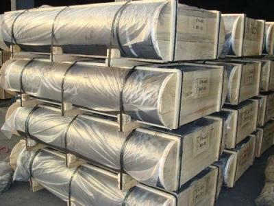 China Oxidation Resistance Diameter 300mm  Graphite Electrode Cabinets For Irregular-Shaped Parts for sale