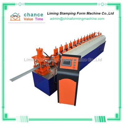 カスタマイズ可能な作動の言語の機械を形作る圧延シャッター ドア