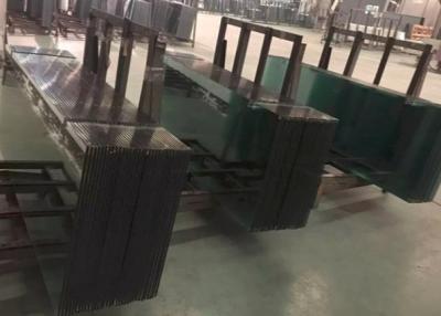 Cina I pannelli riflettenti del vetro temperato del calore con la dimensione su ordinazione solida hanno temperato il vetro in vendita