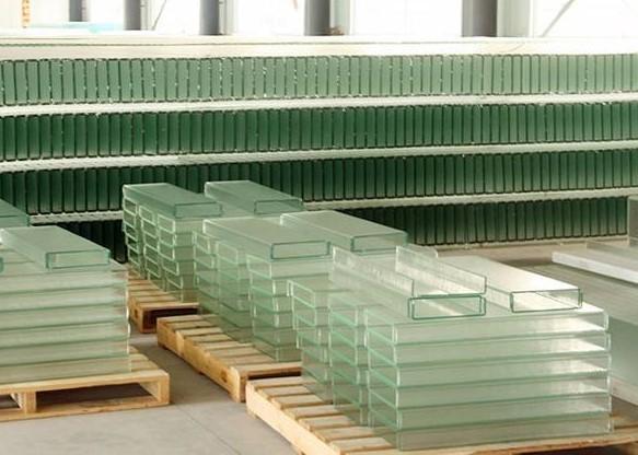 Light Transmission Ultra Clear U Shaped Glass For Curtain Wall