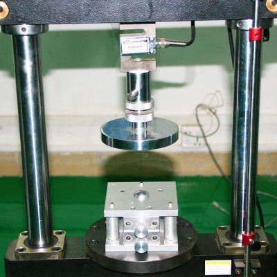 中国 220Vは安定した包装の試験装置のコンピュータ サーボ タイプを押しつぶします 販売のため