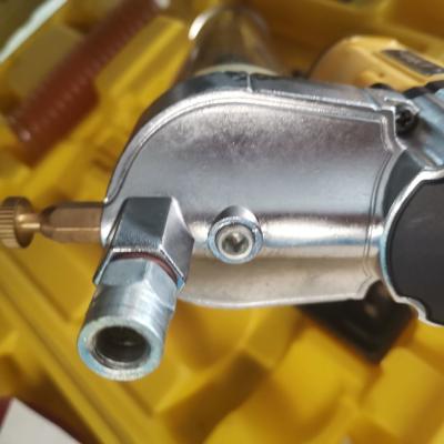 Cina alta pressione senza cordone elettrica dell'ingrassatore a siringa di 10000psi 21v 600cc con la batteria 2 in vendita