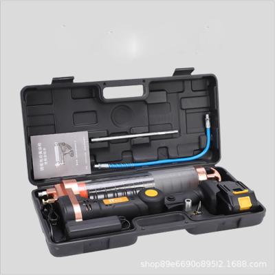 China Arma de graxa 600cc elétrica resistente com saída do óleo 6800g/min de duas baterias à venda