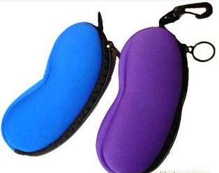 China Hop-selling Eyewear Case Sunglasses bag Neoprene Eyeglasses pouch with hook for sale