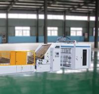 China Intelligent Automatic Flute Laminator Machine 1900x1900mm with CE Shield Servo Correction for sale