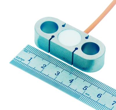 China Miniature Tension Link Load Cell 0-10kN For Compression Tension Force Feedback for sale