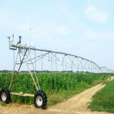 China 2023 Lateral Move Irrigation High Rigidity 3800 KG Central Pivot Irrigation System for Automatic Engines for sale