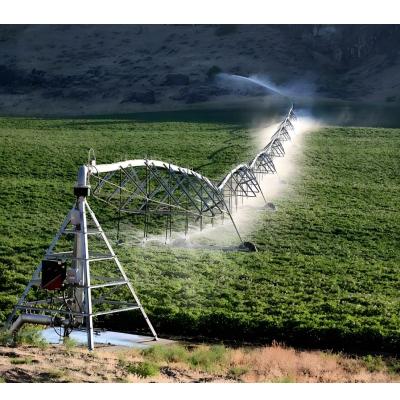 China Auto Solar Center Pivot Ensures Farm Moisture and Sustains Agriculture with Optimal Performance 30 Inch Diameter for sale