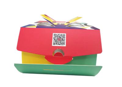 Cina Il cartone del biscotto di CMYK ha colorato le borse di carta Fade Resistant del regalo in vendita