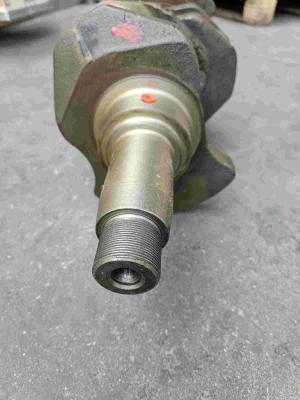 China 12200-Z5500 Nissan Motor Crankshaft FE6 Tratamento de amortecimento de fundição de materiais à venda
