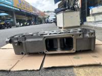 China 2W7165 Carter Engine Cylinder Head Engine Model 3204 Material Cast for sale