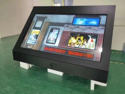 China Wall Mounting Outdoor LCD Digital Signage 65 Inch 110-240V 1 Year Warranty for sale