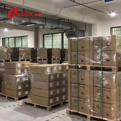 中国 48V 51.2V 100Ah 200Ah リチウムイオン電池 家庭用太陽光パネルのためのエネルギー貯蔵 販売のため