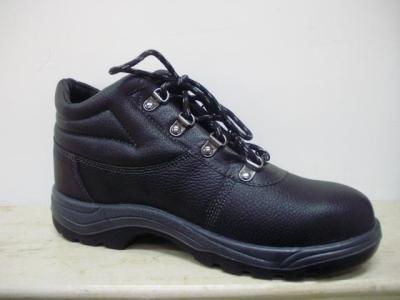 China Men's safety toe work shoes black leather oil-resistant, anti-static waterproof for sale