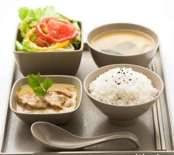 Quality Novelty Design 100% Compostable Wheat Straws Cutlery Set for Eco-Friendly Dining for sale