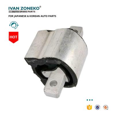 Cina Sostegno del supporto di motore 2212400918 per l'OEM d'acciaio A2212400918 del metallo del BENZ W221 C216 in vendita
