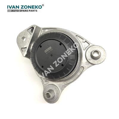 Cina Materiale di gomma del supporto di motore 4472410313 per BENZ V-CLASS W447 A4472410313 in vendita