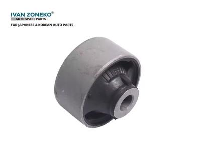Cina OEM 54570-3UB0A Ricambi per autoveicoli Asse anteriore inferiore sospensione di gomma per Nissan in vendita