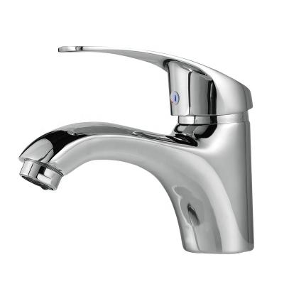 中国 真鍮の単一の穴のChromeの単一のハンドルの洗面器の混合弁 販売のため