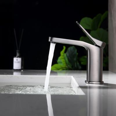 China Solo mezclador del lavabo de la manija del solo agujero moderno de cobre amarillo en gris en venta