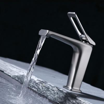 China Manija 1.2GPM de los grifos del lavabo de Matte Black Gold Grey Bathroom sola en venta
