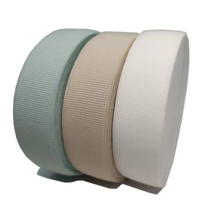 Las bandas elásticas ajustables de nylon y látex de 3 cm