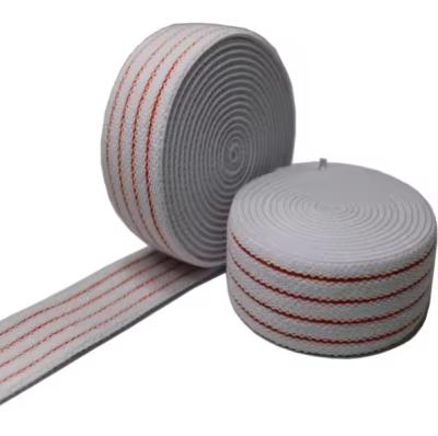 China Tela de poliéster de tejido fuerte de twill herringbone para vestidos en venta