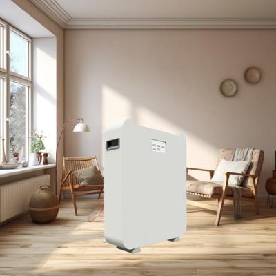 Cina LiFePO4 Sistema di accumulo di energia solare impilabile Batteria IP55 per la casa in vendita