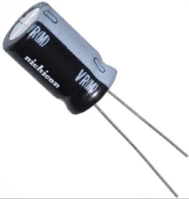 Cina ALLUME 470UF 63V del CAPPUCCIO passivo delle componenti di UVR1J471MHD IC attraverso il foro IC in vendita